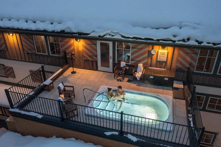 Lift House Lodge, Downtown Lionshead Remodeled Studio Condo - Vail, CO