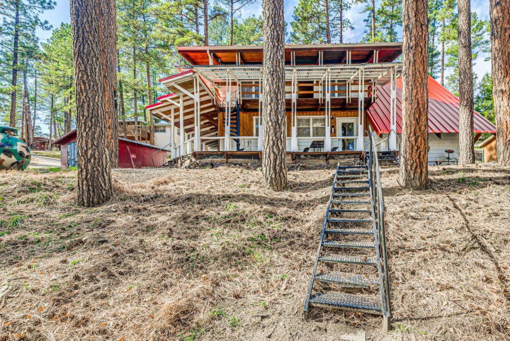 Woodsy Ruidoso Cabin W/ Scenic Porch & Mtn Views - New Mexico