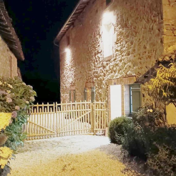 Gite 3 Chambres, 2 à 10 Pers Et Jardin Clôturé - Oradour-sur-Glane