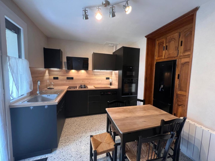 Appartement Calme Avec Jardin Dans Maison - Sisteron