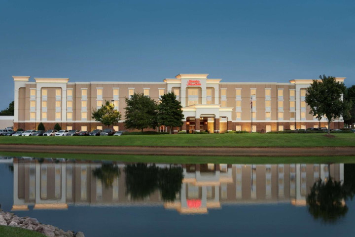 Hampton Inn & Suites Montgomery-eastchase - Montgomery, AL