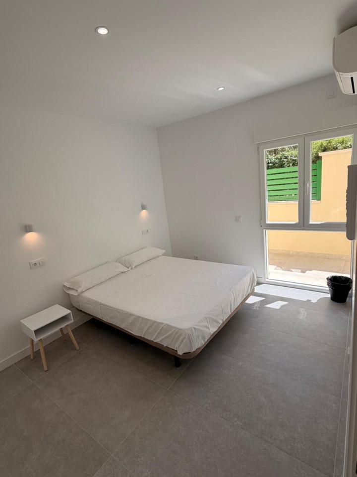 Qotidiano Apartmens Barajas - San Blas