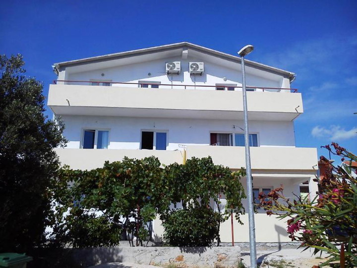 Apartment Mara - Primošten