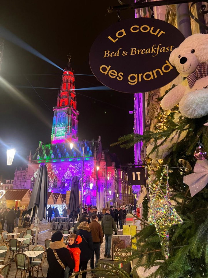 La Cour Des Grands - Arras