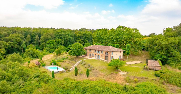 Magnifique Grand Gîte Entier Avec Piscine Et Vue - Auterive
