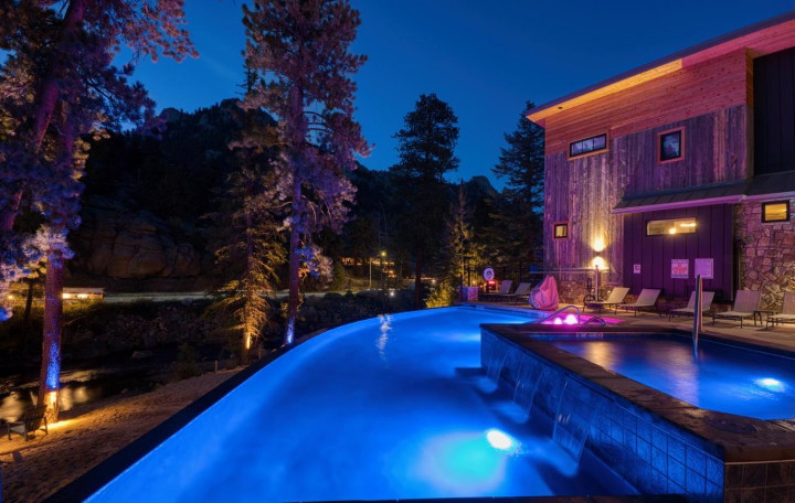 The Inn On Fall River & Fall River Cabins - Estes Park, CO