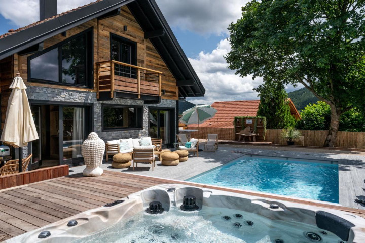 Lilou Shelter - La Bresse