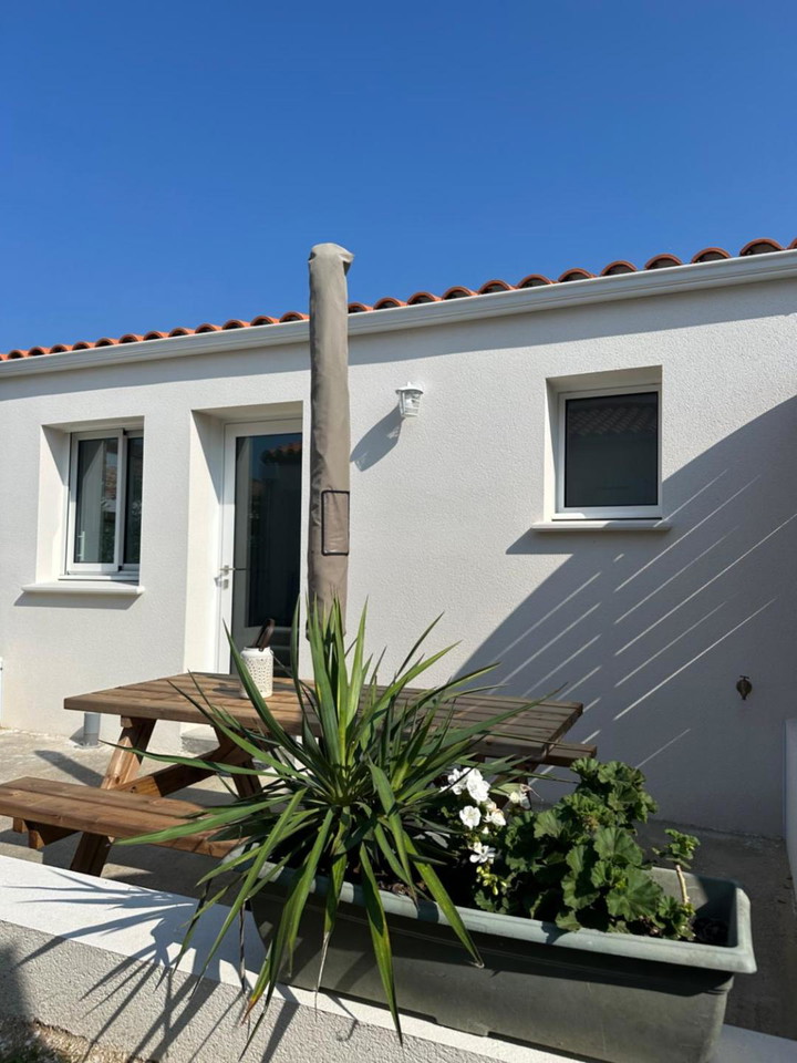 Studio Mer Et Soleil Avec Terrasse, En Centre-ville, Parking - Île de Ré