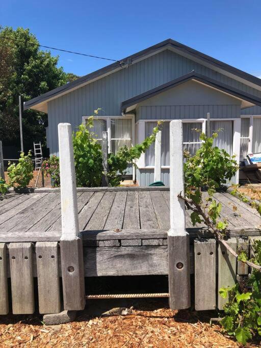 St. Leonards Pier Beach House - Portarlington