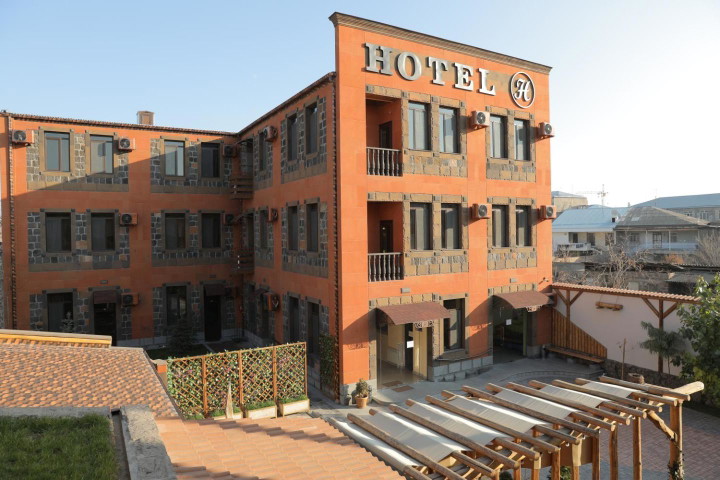 H Resort Hotel Vagharshapat Armenia - Armenia