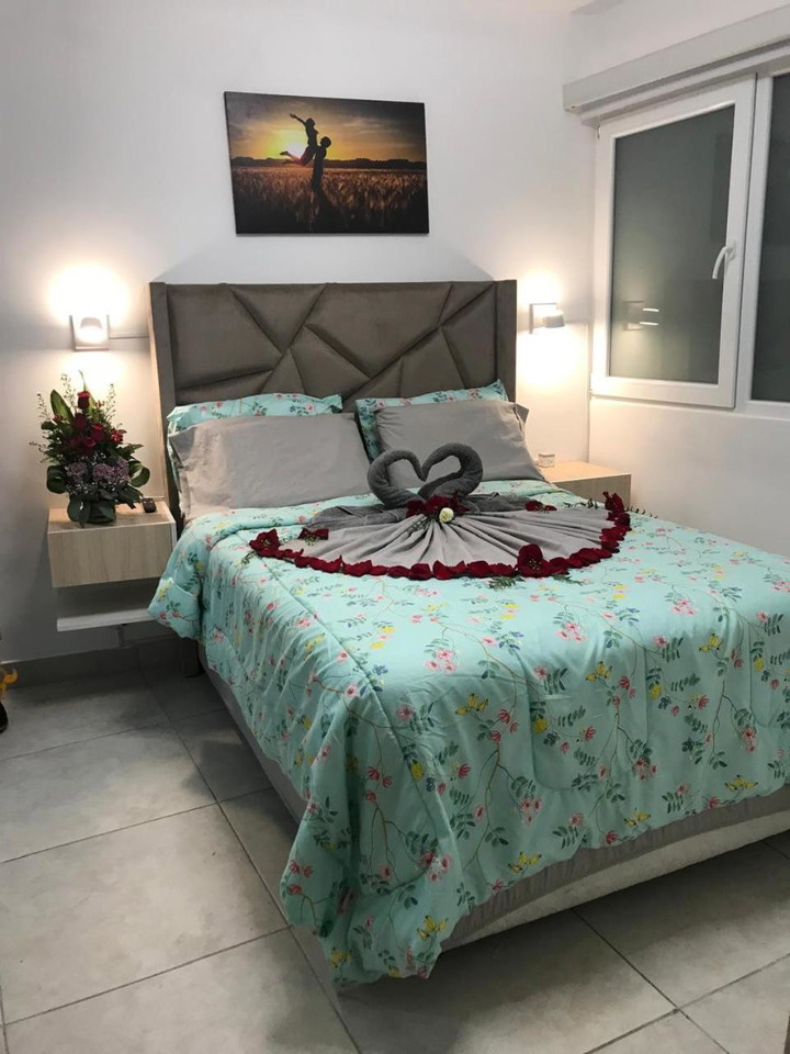 Albano Habitación Acústica Cocina Y Baño - Santa Eulalia
