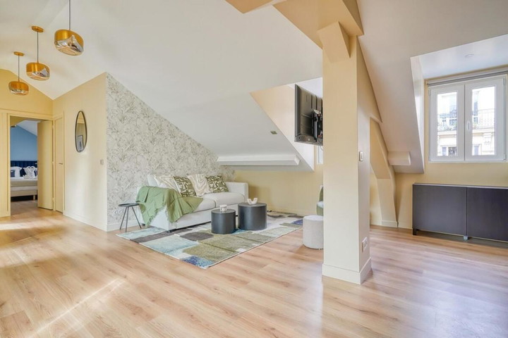 3 Bedroom Apartment At Commerce Paris 15 With Ac For 6 Pers - Le Plessis-Robinson