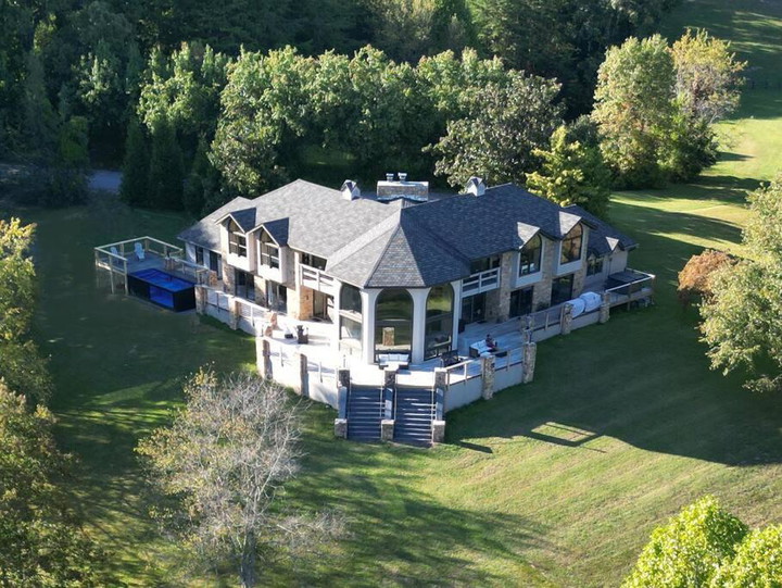 Crestview Estate 5 Acres-heated Pool-5min To Strip - Pigeon Forge, TN