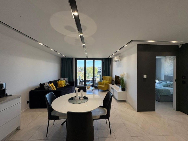 Beautiful Apartment With Air Conditioning, Balcony And Underground Garage - 克拉科夫
