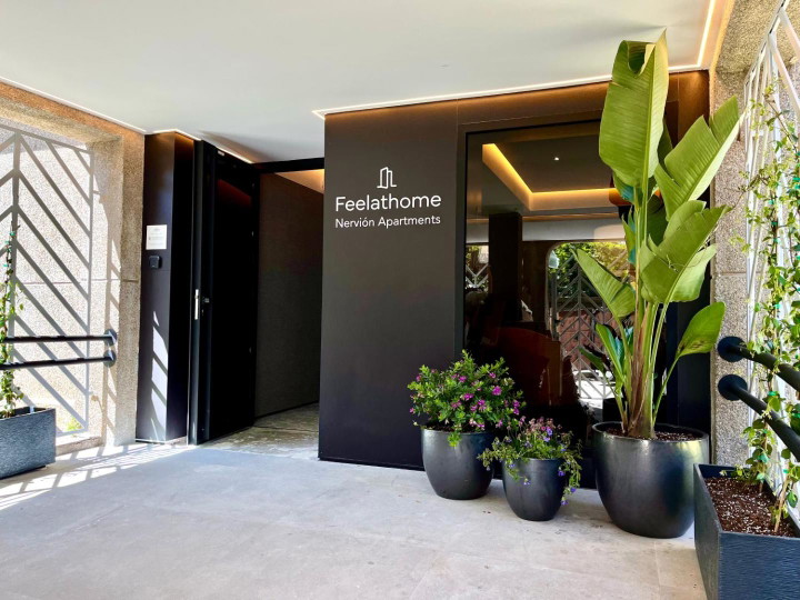 Feelathome Nervión Apartments - Dos Hermanas