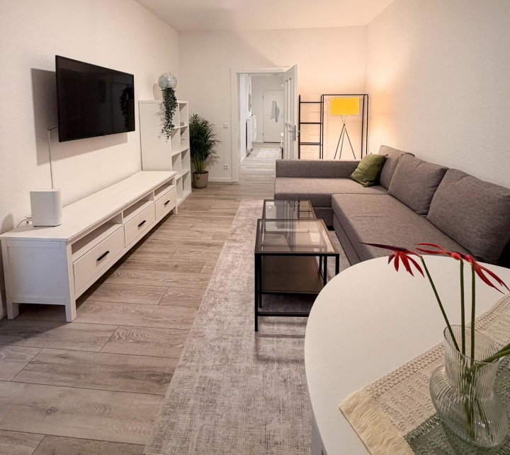 Modern & Stylish Apartment In Düsseldorf - Düsseldorf
