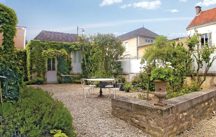 Cozy Home In Chablis With Wifi - Chablis