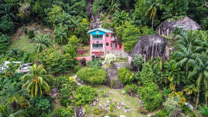 Les Elles Guesthouse Self Catering - Seychelles