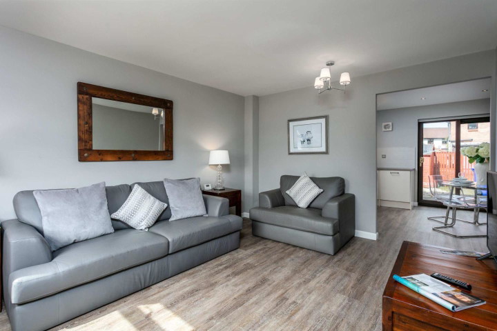 The Huntington - Donnini Apartments - Ayr, UK