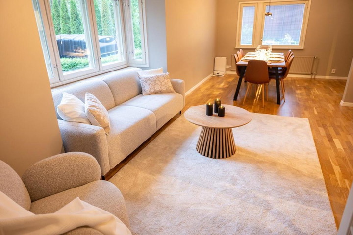 Villa Torppari - Spacious Renovated Home - Espoo