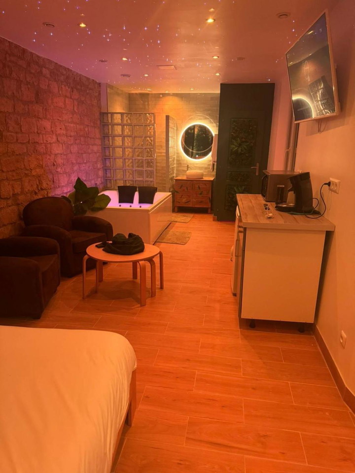 Suite Yao Avec Jacuzzi Montataire Yaospa60 - Chantilly