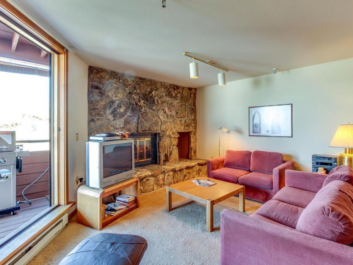 Lakeview Marina Place - Summit County, CO