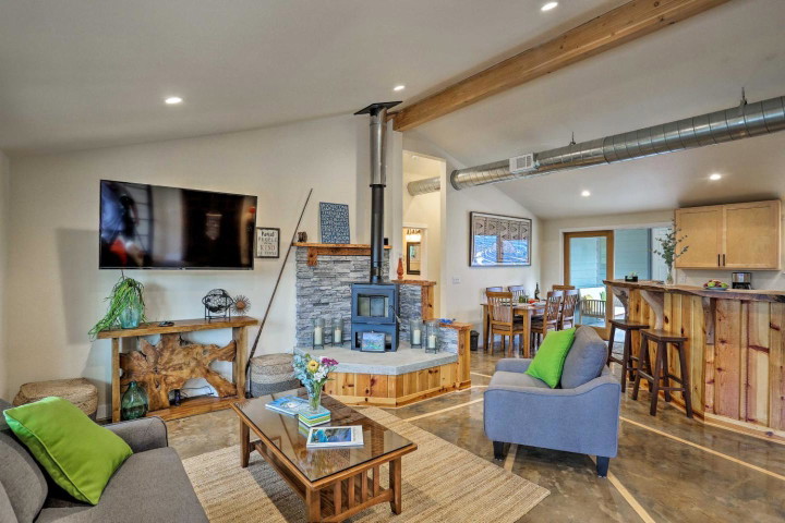 'Coastal Soul' Arcata Area California Home - Arcata, CA