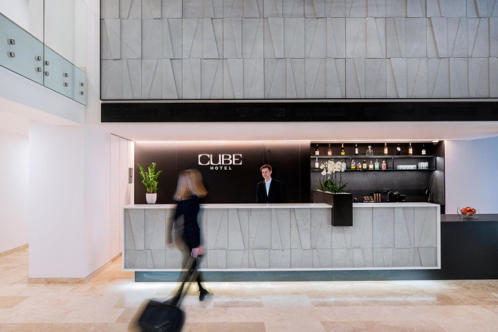 Hotel Cube Prague - Czechy