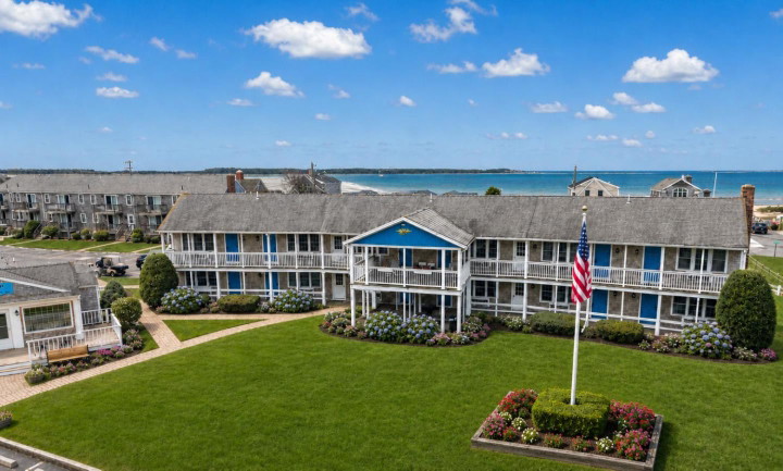 Colonial Acres Resort - Cape Cod, MA