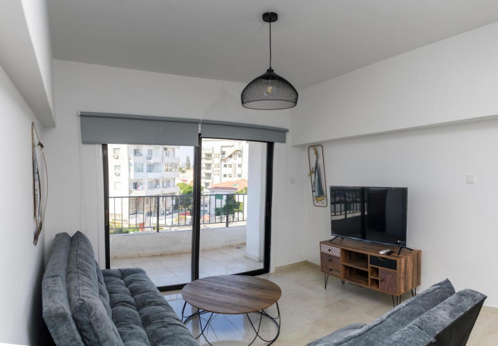 Carols Apartment - Larnaca
