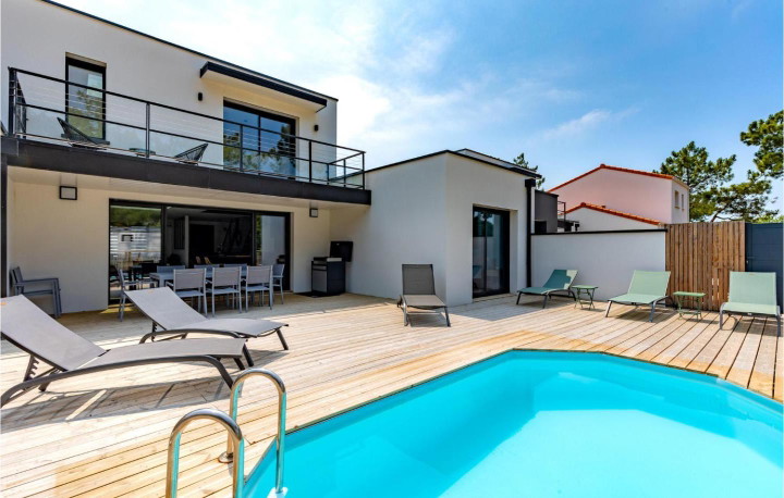 Home With Private Pool - Saint-Jean-de-Monts