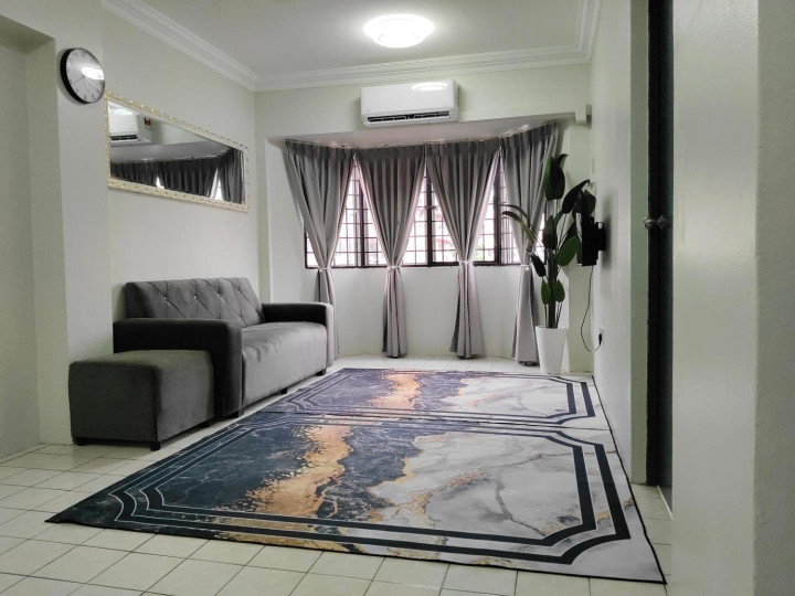 Nur Homestay Permai Damansara Damai - Petaling Jaya