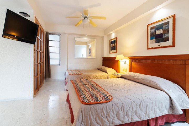 Hotel Y Suites Nader - Cancún