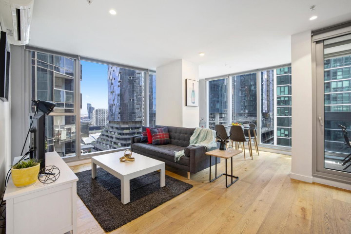 Complete Host The Fifth Apartments - Williamstown