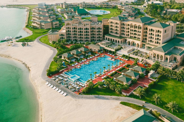 Royal Saray Resort - Bahrain