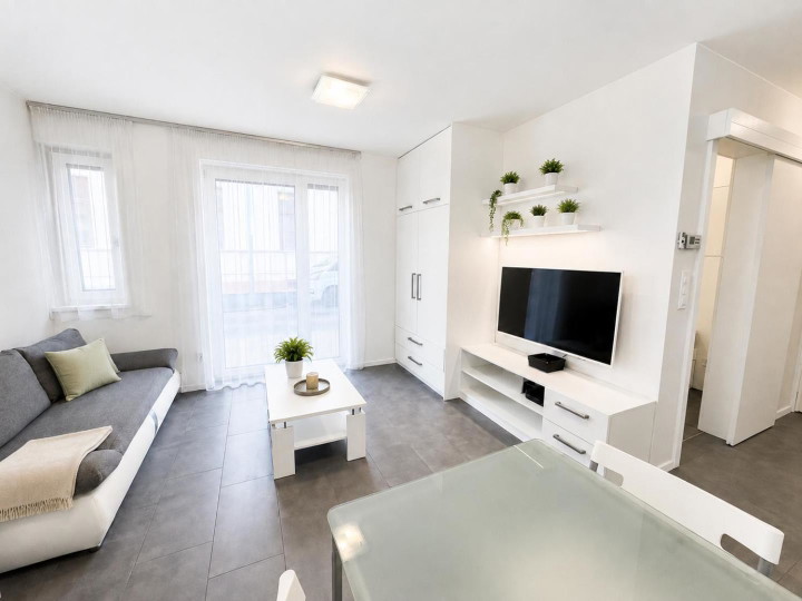 Central Seven Apartman - Free Parking - Győr