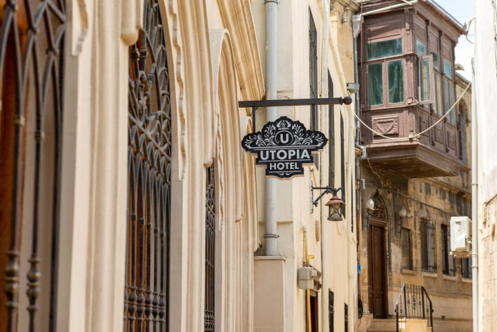 Utopia Hotel Baku - Baku