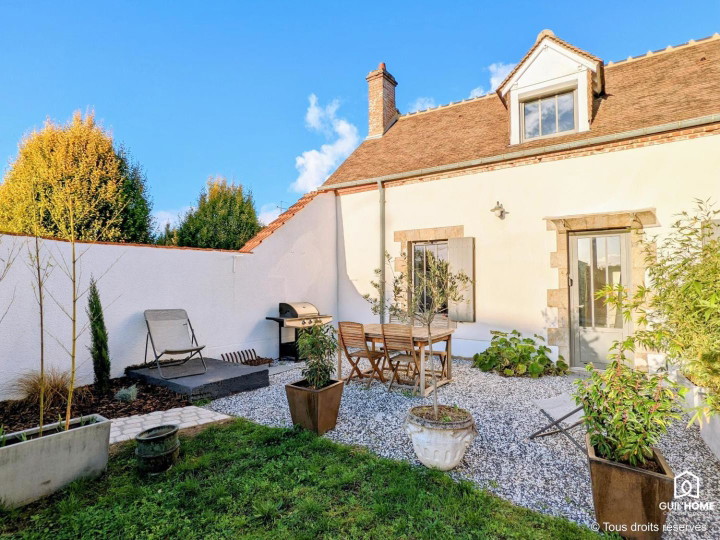 Gîte - Terrasse - Jardin - Soleil - Parking - Tram - Orléans