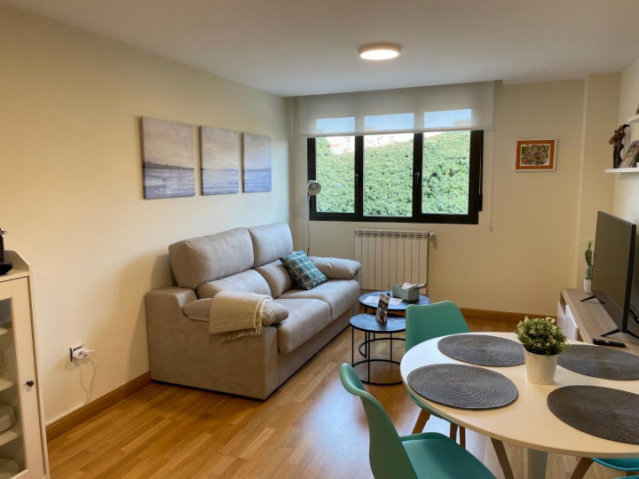 Vivienda Turística Las Cigüeñas Con Garaje - Soria