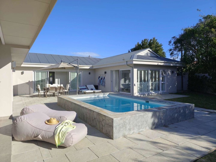 Sanctuary Sands Villa - 5bd Pool Near Beach - Plettenberg Bay