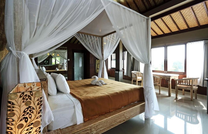 Huge Amazing Campuhan Ridge Walk View Room - Ubud
