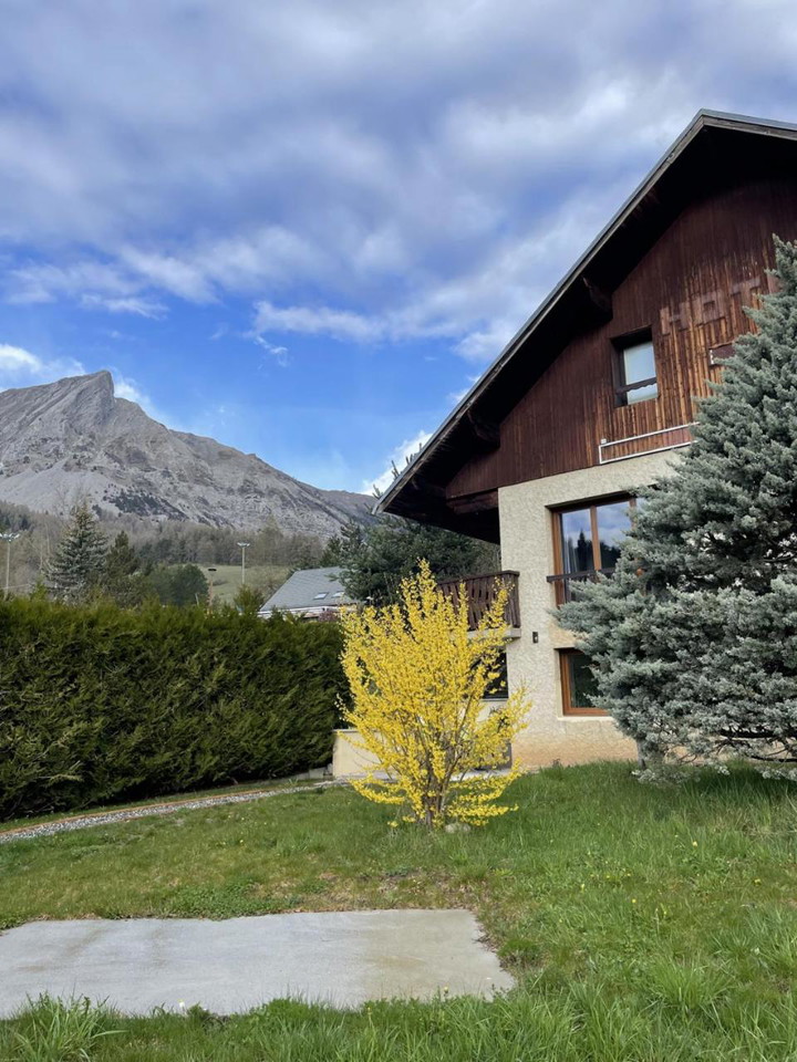 Maison L'aiguille - Chambres Hôtes & 2 Appartements Indépendant - Provence-Alpes-Côte d'Azur (PACA)