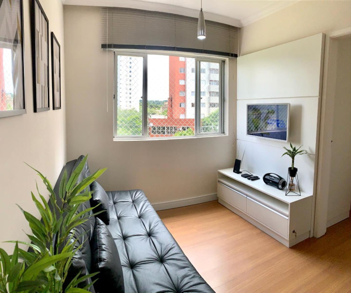 205- Apartamento 1 Quarto Suite, Encantador, Amplo E Decorado, Mobiliario Moderno, Cozinha Completa Com Utensílios , Excelente Vista Da Cidade E Localização Privelegiada No Bairro Bigorrilho , - Curitiba