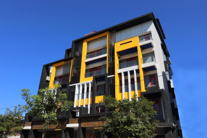 花蓮亮君經典民宿1館加2館民宿-東大門夜市-電梯包棟bright King Homestay - Taiwan