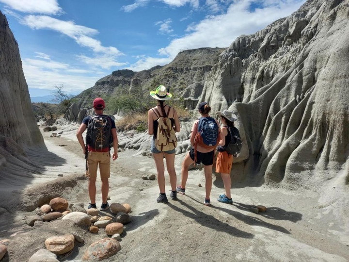 Tour & Hosteleria Moonlight - Huila