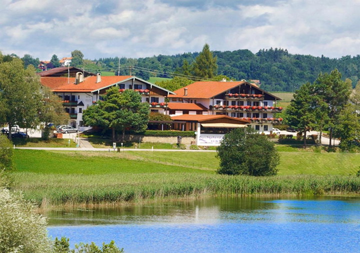 Hotel Seeblick & Ferienwohnung - Bavaria