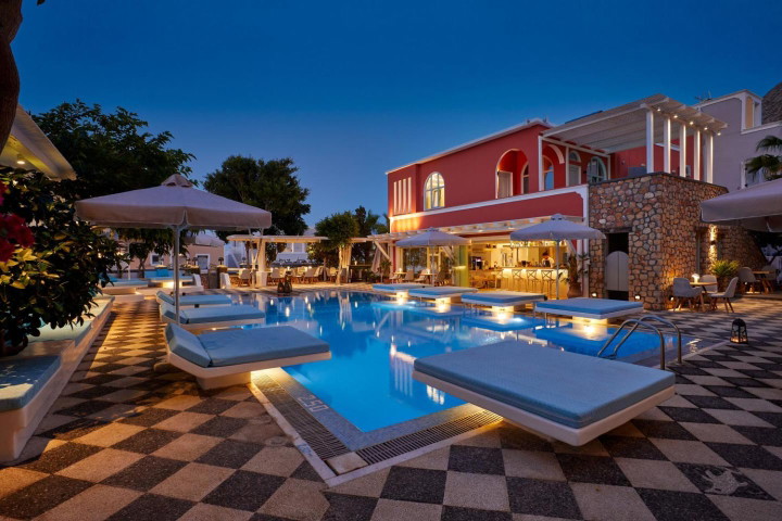 Blue Sea Hotel - Santorini