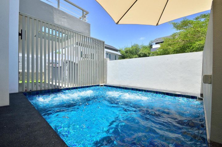 Plumeria Luxury Service Villa - Penang
