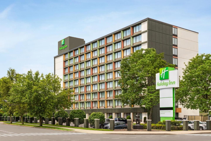 Holiday Inn Boston - Cambridge Area By Ihg - Somerville, MA
