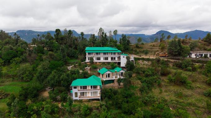 Shree Parijat Resort - Luxury Resort In Mukteshwar - Mukteshwar